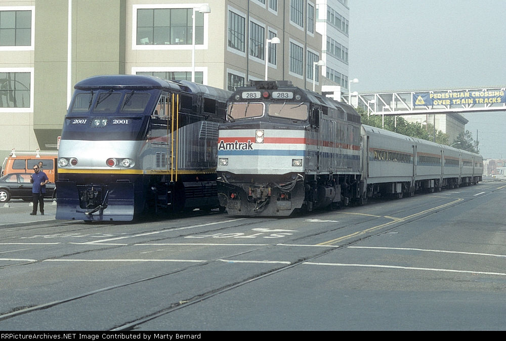 Amtrak 283 (Tr. 721) and Cal DOT 2001 in Jack London Square